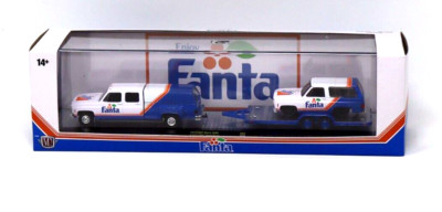 M2 Machines FANTA 1973 GMC Sierra 3500 & 73 Jimmy Sierra Hauler CHASE 1 ...