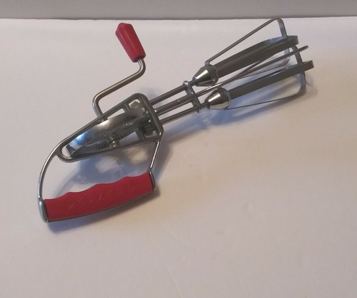 Vintage Maynard Egg Beater Crank Hand Mixer Kitchen Utensil Whisk RED ...