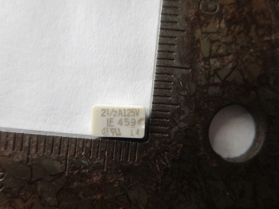 10pcs 045902.5U LF459 2 1/2A 2.5A 125V LF 459 045902.5UR SMD 5x7mm Fuse ...