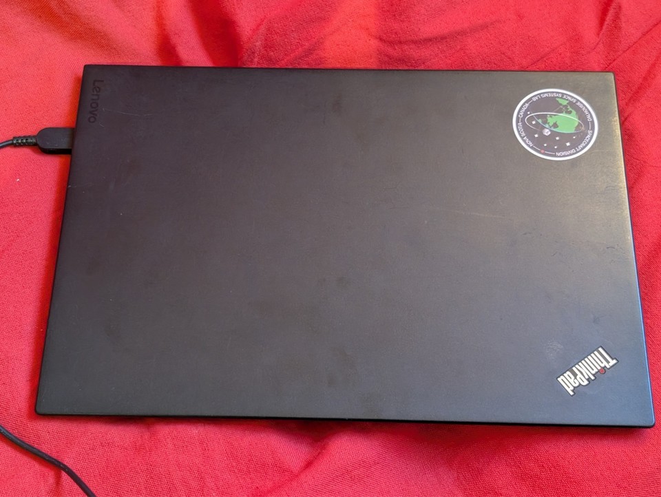 lenovo thinkpad i7 x1 carbon gen4, old but still powerful with Win10 ...
