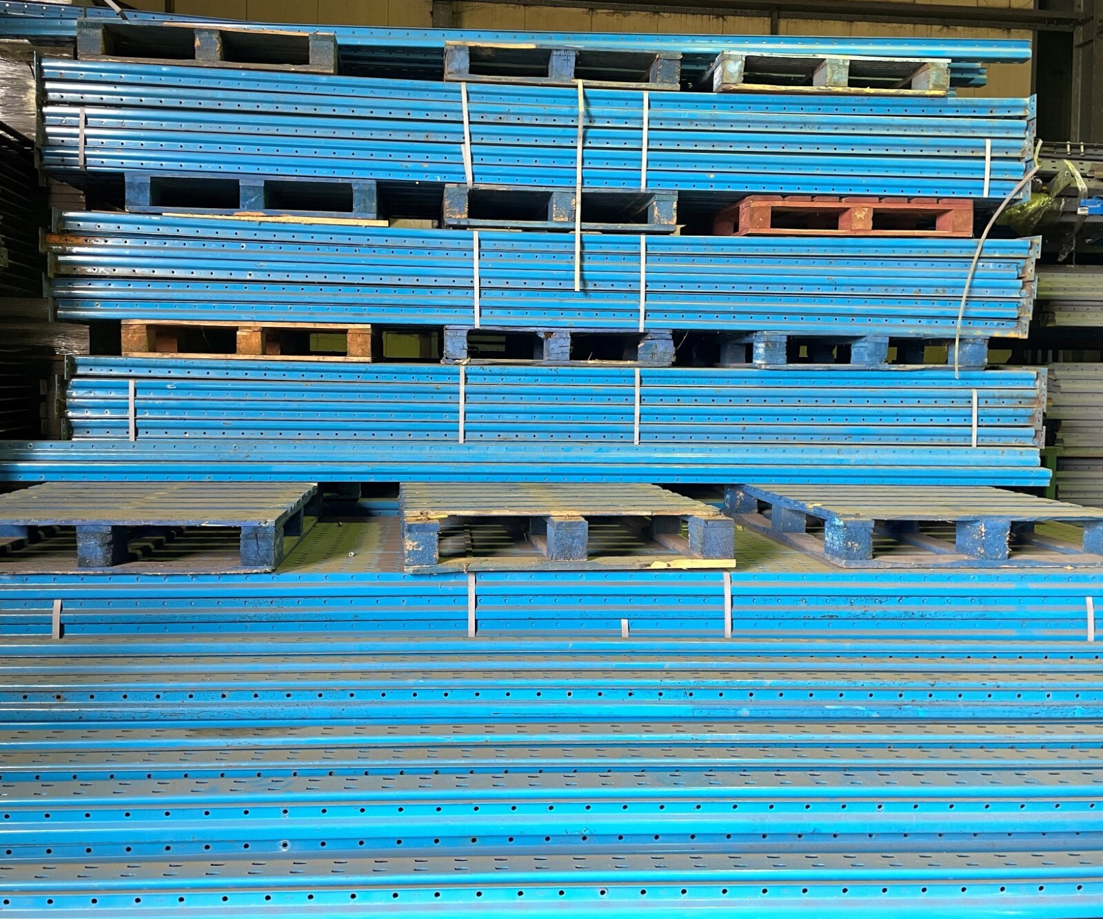 Used Dexion Speedlock Pallet Racking Post Upright R Duty 4.2M inc Base ...