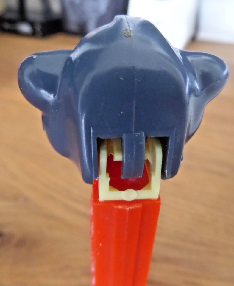 PEZ VINTAGE NO FEET BALOO with Crazy eyes DBP 818 PATENT | eBay