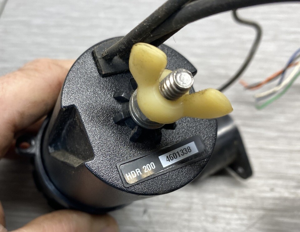 Humminbird HDR 200 Marine in dash digital depth sounder Finder Display ...