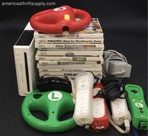 Nintendo Wii Console & Accessories Lot - Cabela's Hunting Expeditions ...