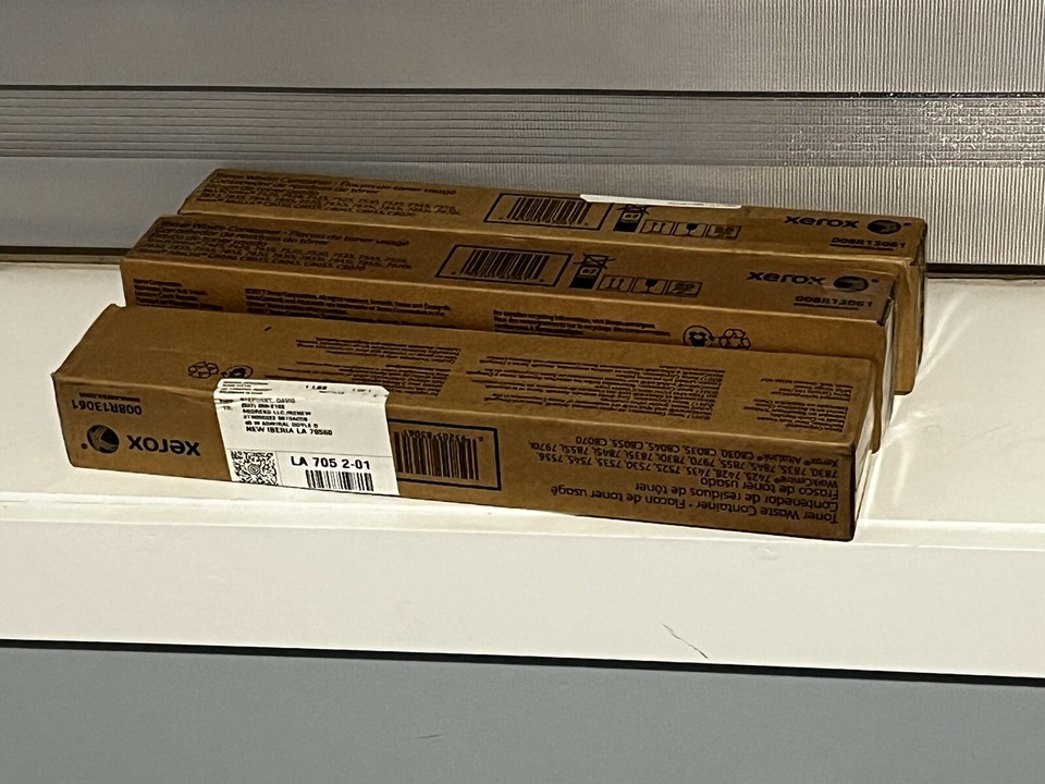Xerox 008R13061 Waste Toner Container - 43000 Yield Page 725407957121 ...
