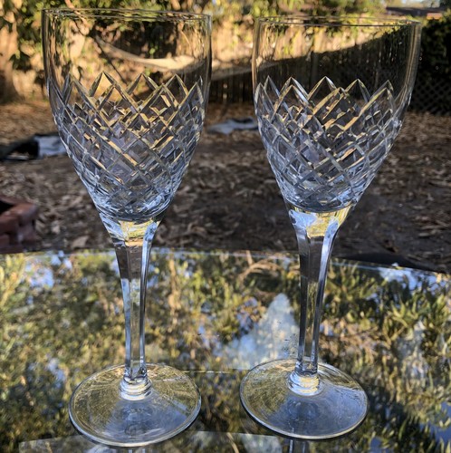 Gorgeous CRYSTAL Diagonal CUT PATTERN SET 2 TWO CLARET WINE STEM ...