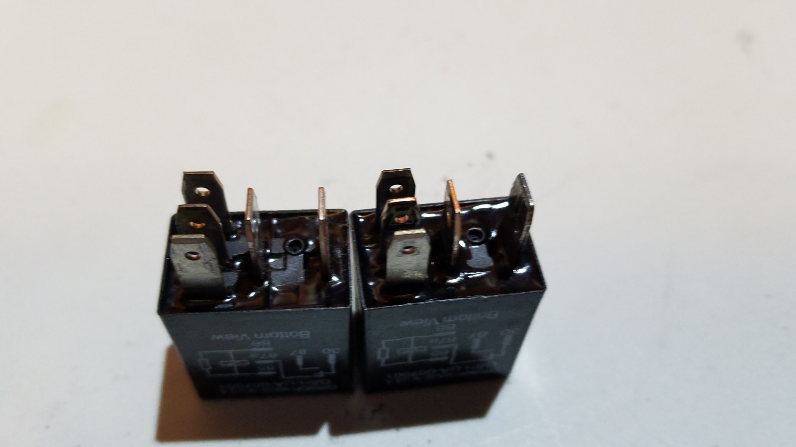 (Lot of 2) Omron 5-Pin Relay 04671167, 21911, G8H-UA-0070 Chrysler Jeep ...