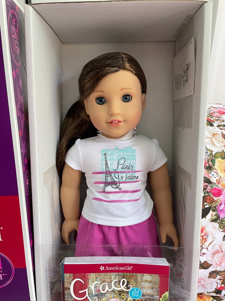 American Girl Grace Thomas 18" Doll + Charm Bracelet + Book + Bonus ...