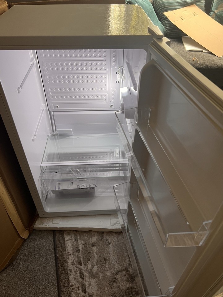 Fridgemaster MUL4892E 92L Under Counter Fridge | eBay UK