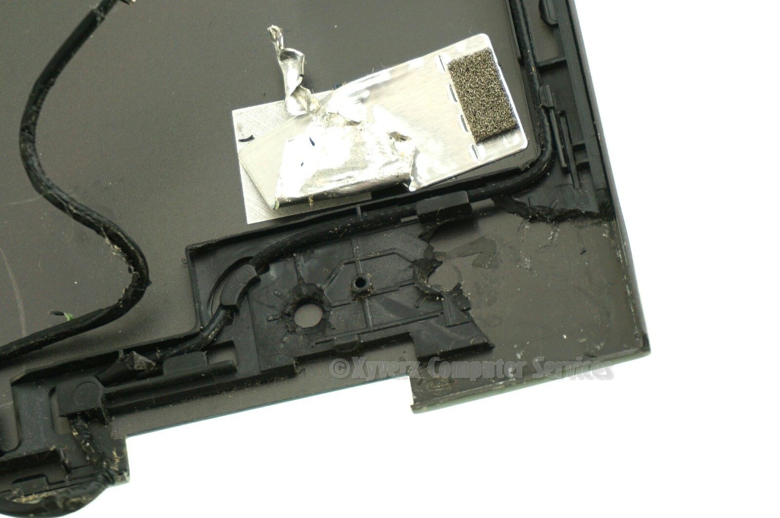 HP Envy x360 hinge broken just over a year in : r/laptops