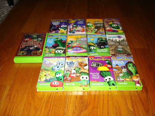 VEGGIE TALES ~ LOT OF 13 VHS TAPES ~ 4 GREEN ~ Larry + Lyle + Esther ...