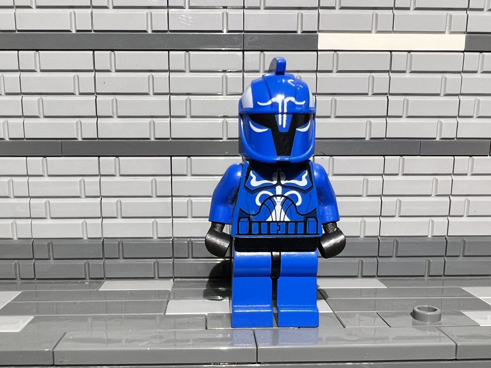 LEGO Star Wars Senate Commando Captain Jayfon Minifigure (8128) sw0288 ...