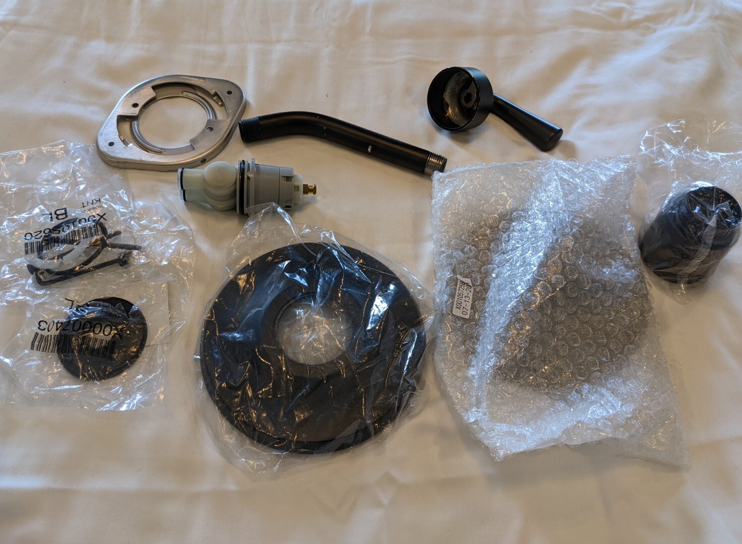 Delta T14233-BL Kayra Monitor 14 Series Single Function Shower Only in ...