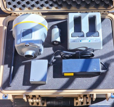 Levels & Surveying Equipment - Trimble Antenna