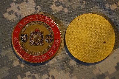 Challenge Coin US Army B Co 302d Forward Support Bn Black Knights 2ID ...
