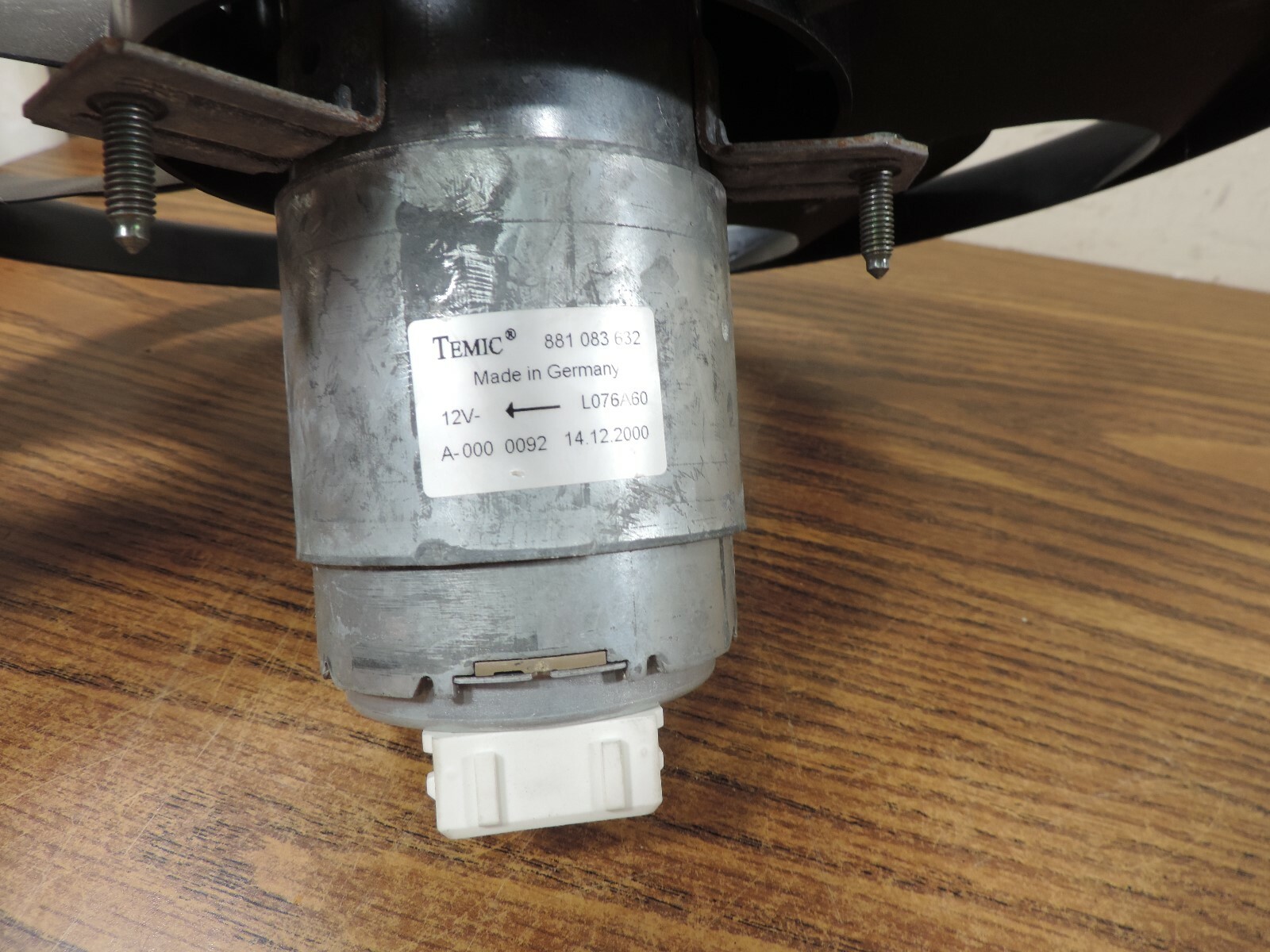 Engine Cooling Fan Motor 881083632 temic | eBay