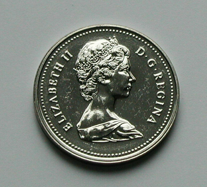 1985 CANADA Elizabeth II Nickel Coin - 5 Cents - UNC lustre (from mint ...