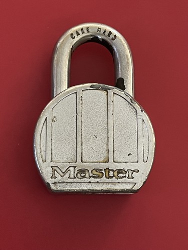 Padlock MASTER LOCK Heavy Hard Duty Case Lock Works and Has Key | eBay