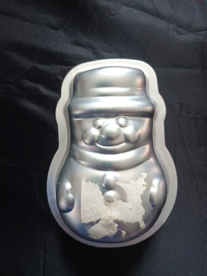 Wilton Singles Snowman Cake Pan for Christmas / Winter Cookies Brownies ...