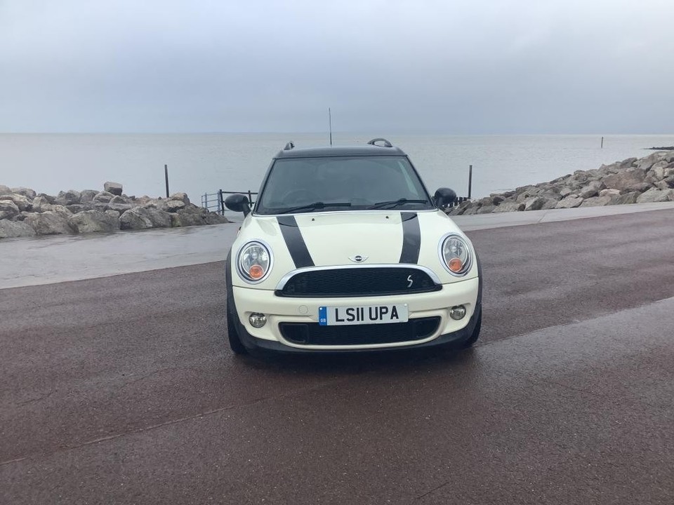 2011 (11) MINI CLUBMAN 1.6 COOPER D 5DR | eBay UK