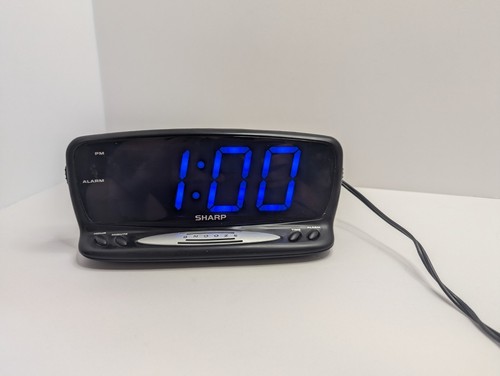 Sharp Jumbo LED Digital Alarm Clock (Works) Easy To See Bright Blue | eBay