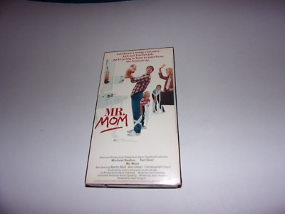 Mr. Mom (VHS) Michael Keaton, Teri Garr, Martin Mull, Ann Jillian ...
