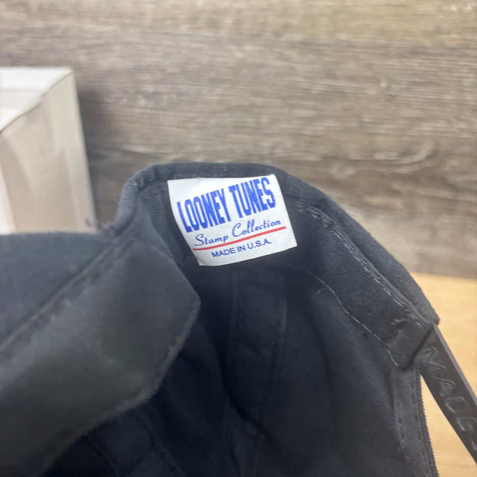 VINTAGE Looney Tunes Hat Cap Snap Back Gray Bugs Bunny Tweety Bird 90s ...