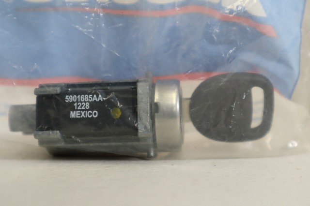 Genuine GM Ignition Lock Cylinder 25832354 for sale online | eBay