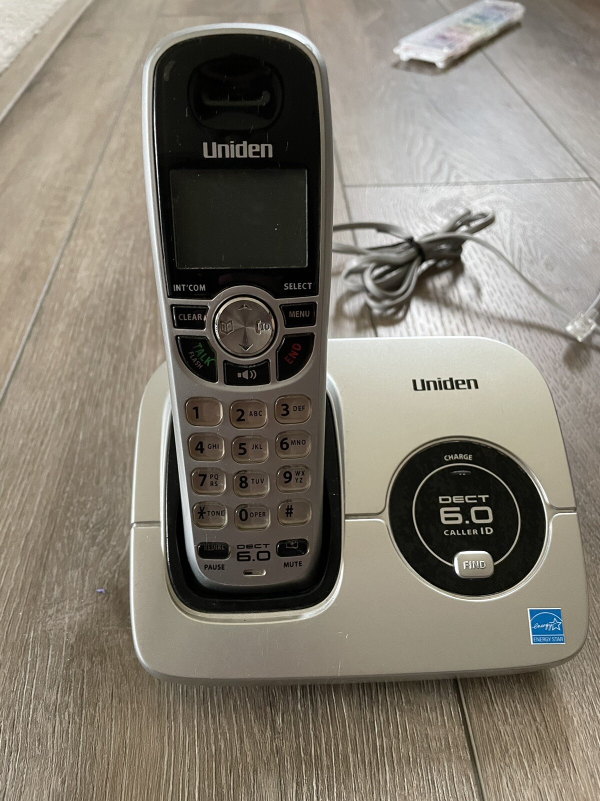 Uniden Dect 6.0 Caller ID Cordless Phone W Charging Cradle Dect1560 1 ...
