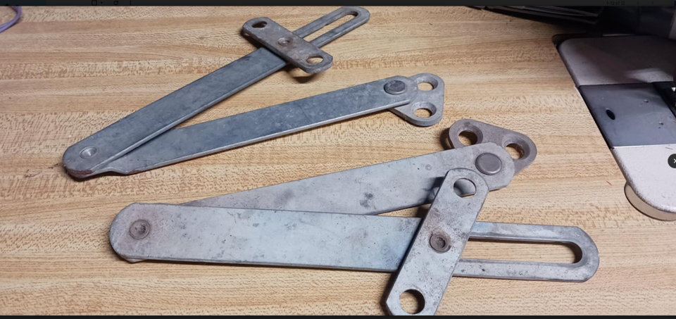 1957 1958 Ford Ranch Wagon Tailgate Support Arms Brackets 59 Ranchero ...