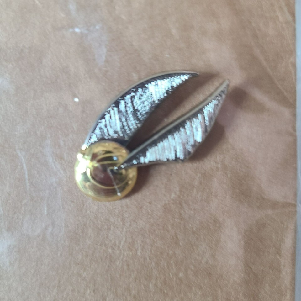 Harry Potter Golden Snitch Pin Badge Lapel Brooch Tokyo Japan WB Studio ...