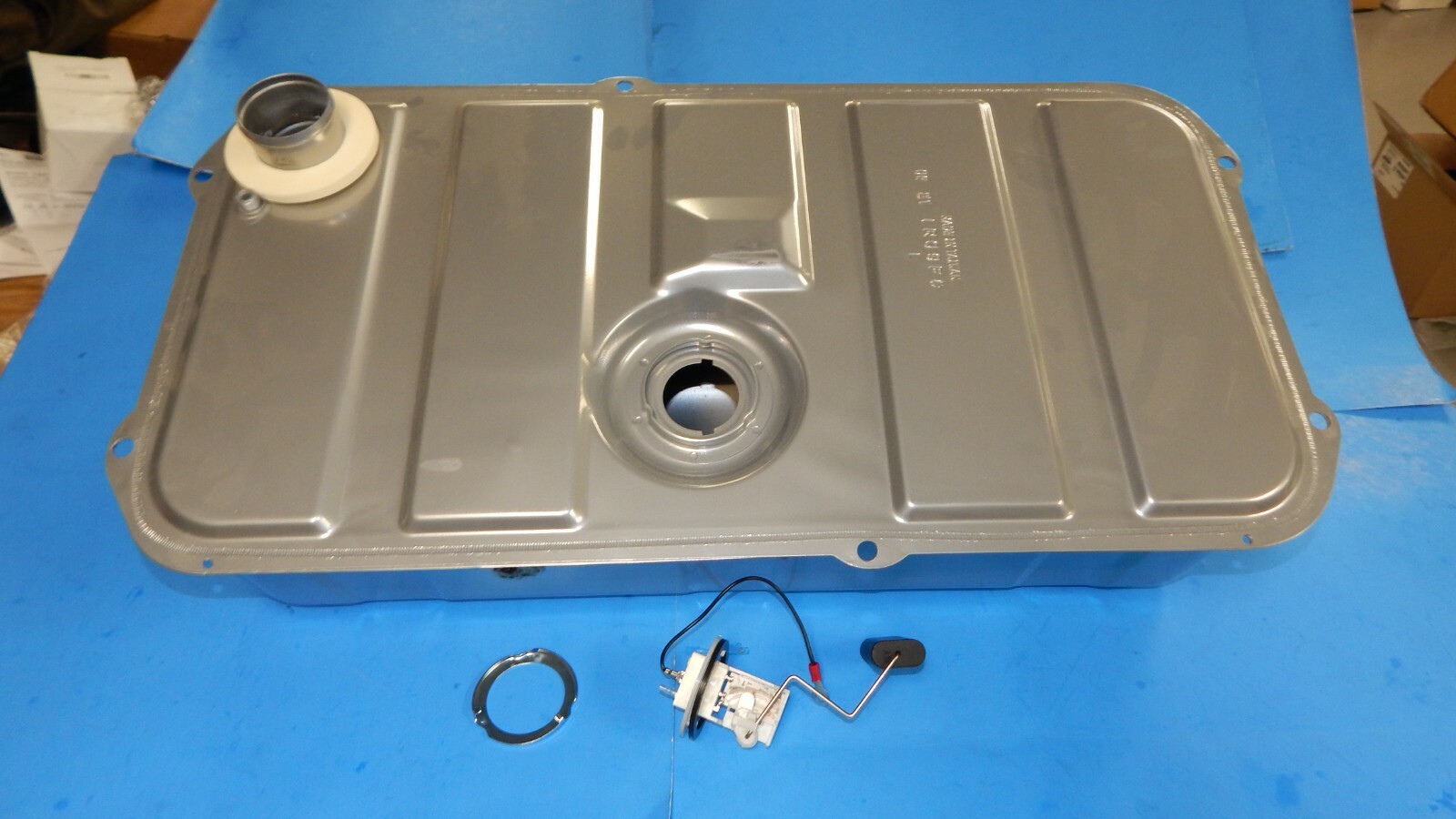 New Gas Tank Fuel Tank MG Midget 1972-1979 With Uprated Sending Unit ...