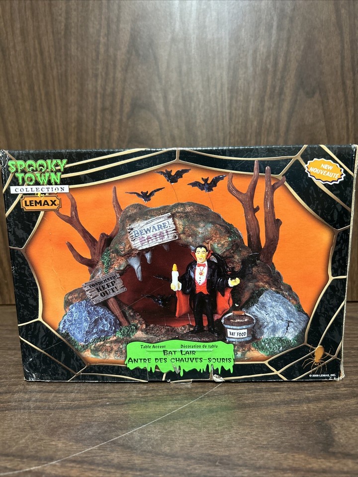 Lemax Spooky Town 2009 Halloween Collection Bat Lair Table Accent w Box ...