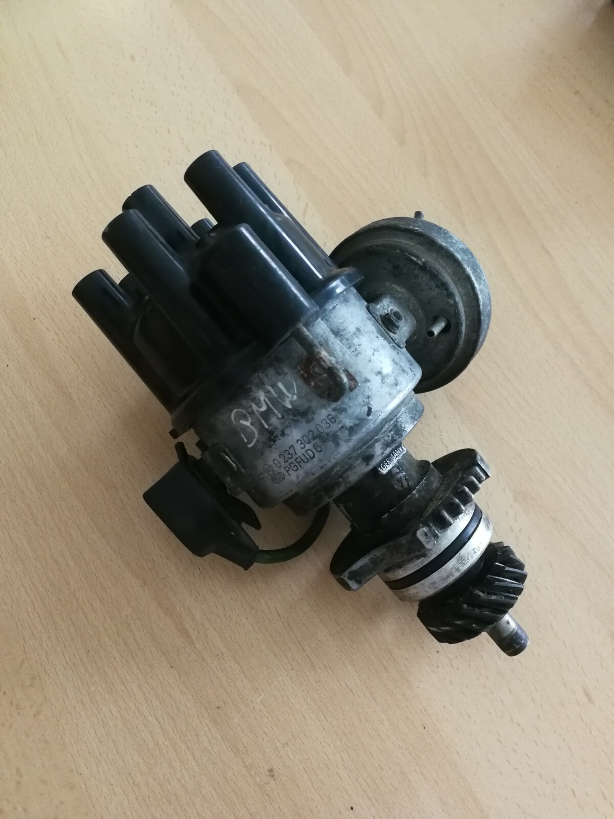 BMW e30 323i Bosch Zündverteiler 0 237 302 036 PGFUD6 Ignition ...
