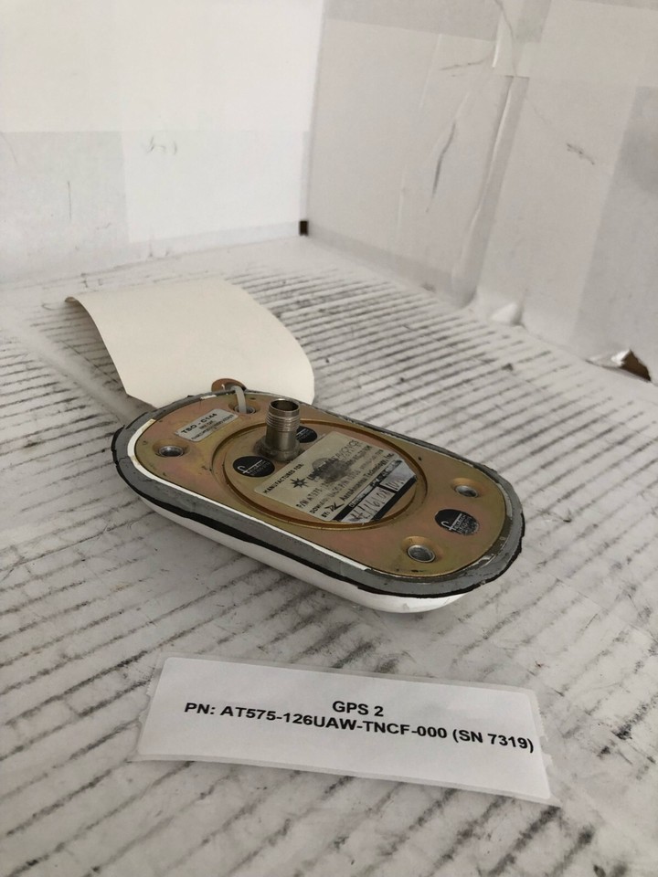 UNIVERSAL GPS ANTENNA PN: AT575-126UAW-TNCF-000 (SN 7319) | eBay