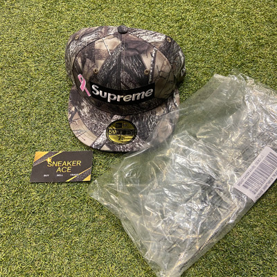 Supreme Breast Cancer Awareness Box Logo Fitted TrueTimber Htc Fall ...