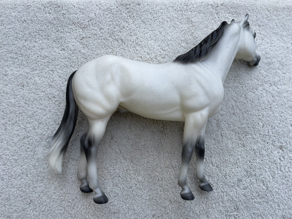Retired Breyer Horse #301158 Jacy Grey Geronimo Tractor Supply Special ...