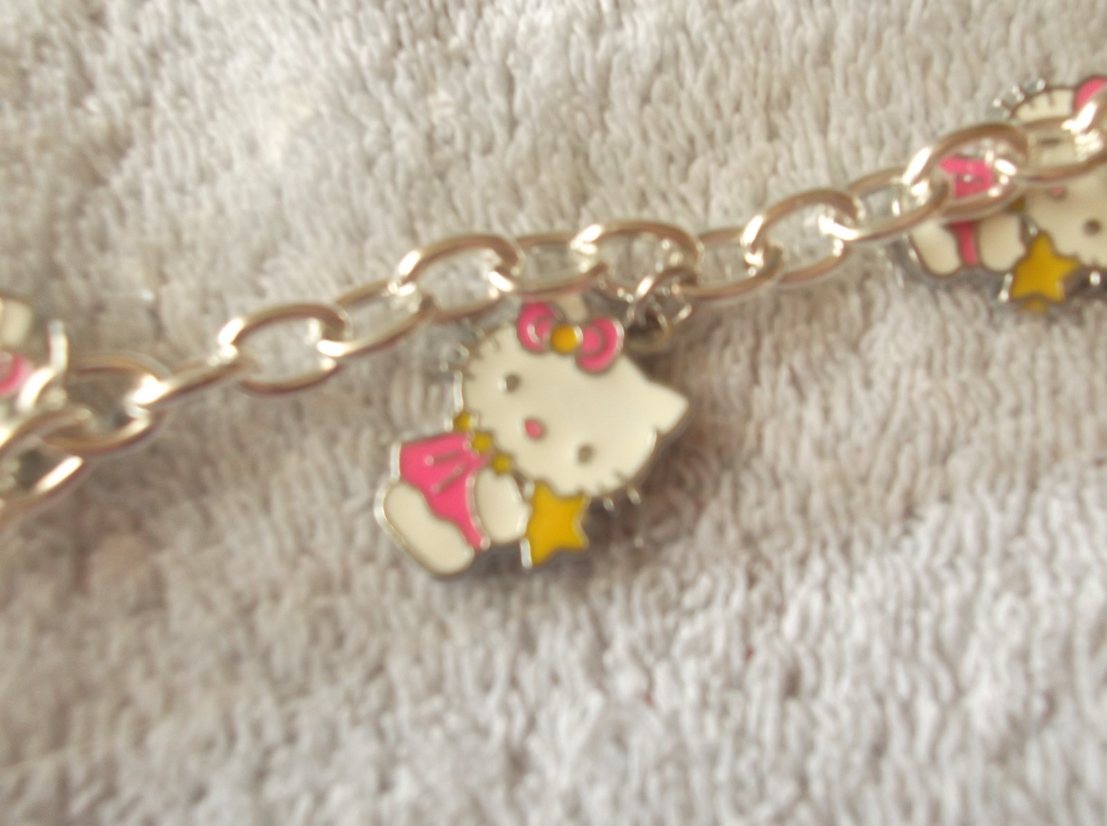 Hello Kitty "CHARM BRACELET + 4 CHARMS" - Brand new - LOOK! | eBay