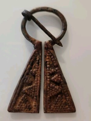 Viking - Omega Fibula Brooch