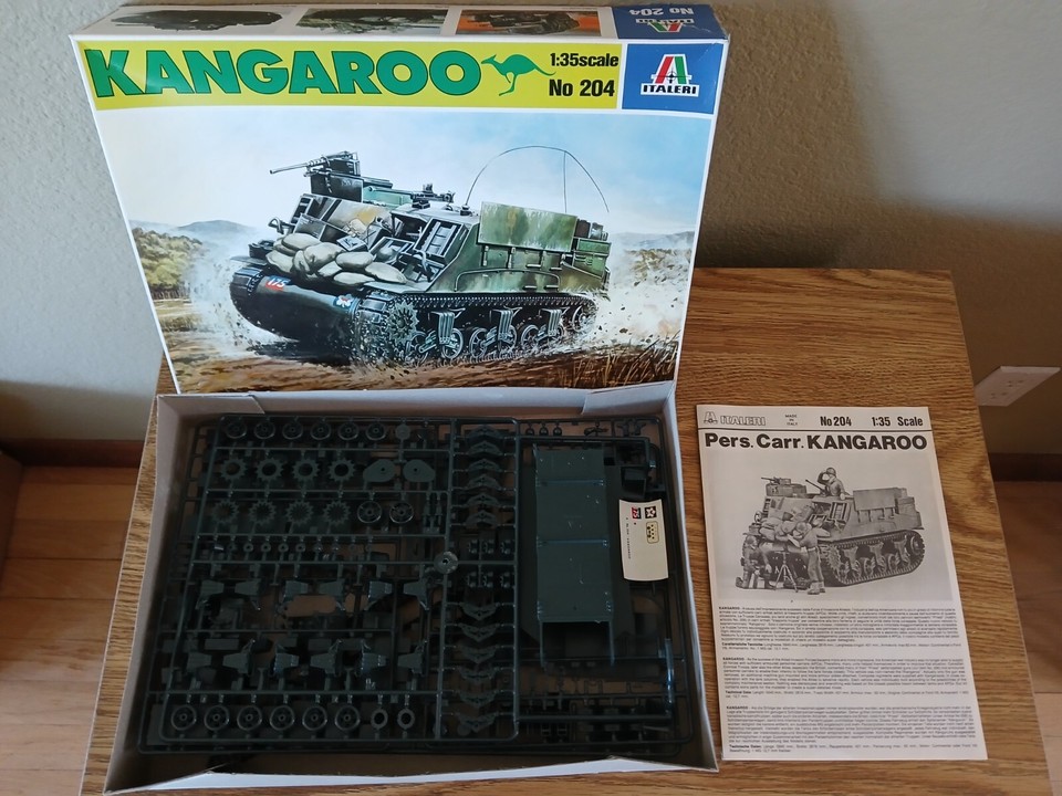 Italeri - WWII Allied Personnel Carrier Kangaroo, 1/35 Scale Model Kit ...