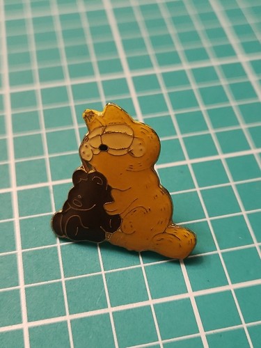 Vtg Garfield Hugging Teddy Bear Gold Tone Lapel Pin | eBay