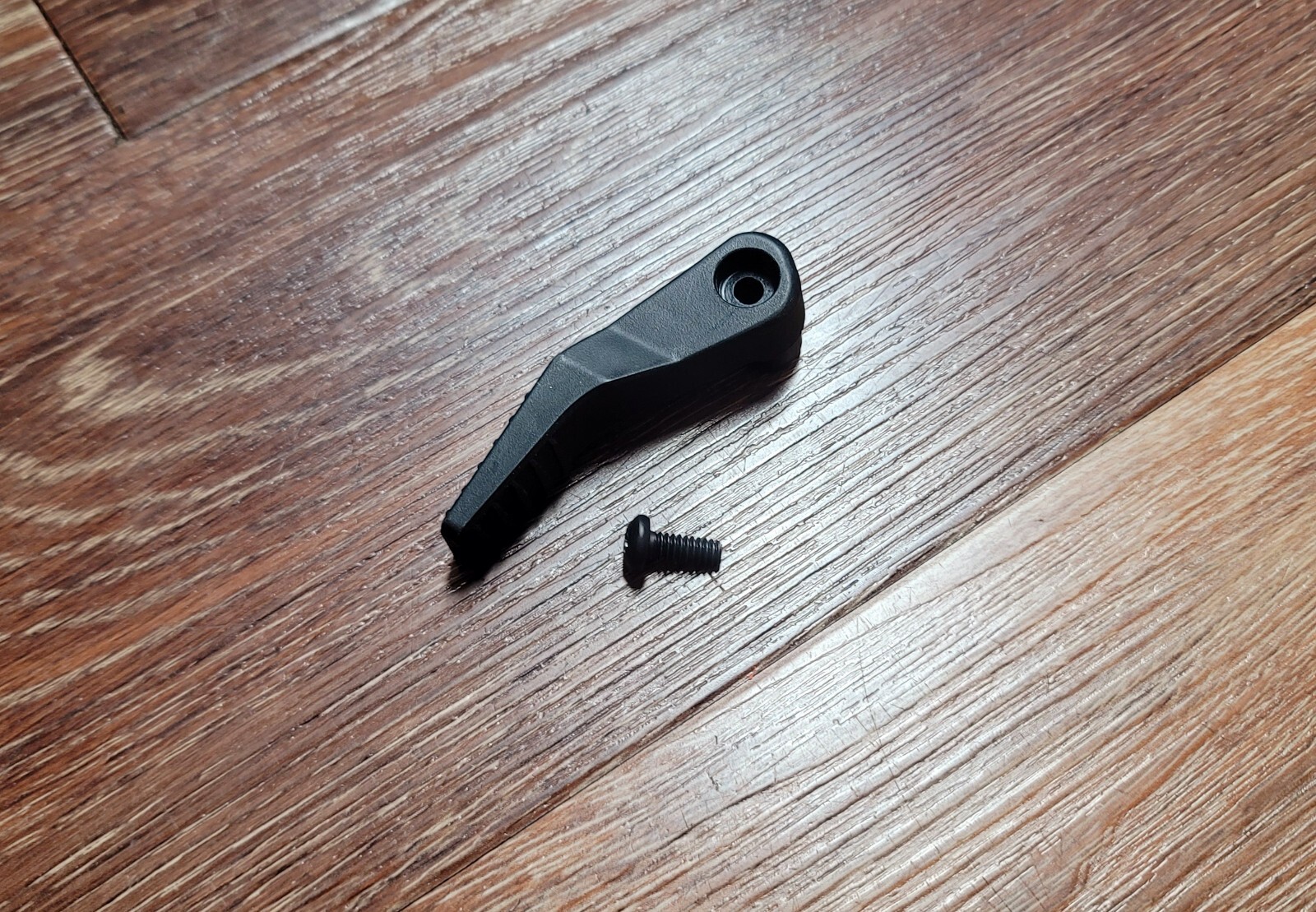 Milwaukee GUARD LEVER FOR 2732-20 2731-20 2631-20 M18 FUEL 7-1/4 ...