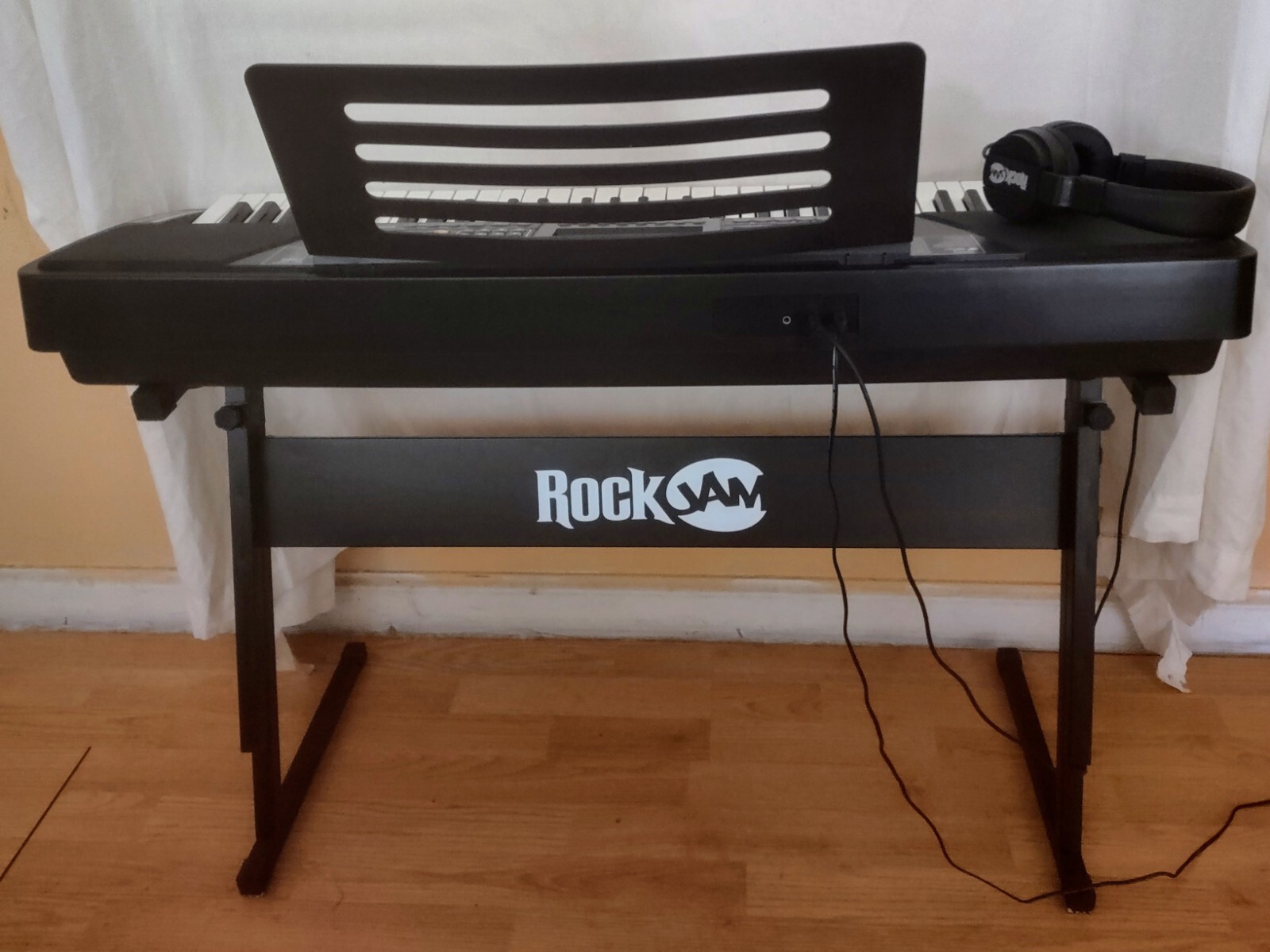 RockJam RJ561 61-Key Electronic Keyboard, Stand, Headphones, Powercord ...