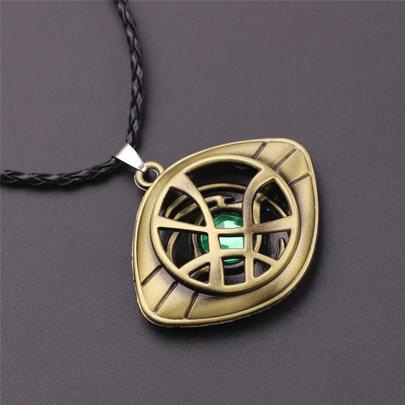 Eye of Agamotto Marvel Doctor Strange Jewelry Avengers Hero Pendant ...