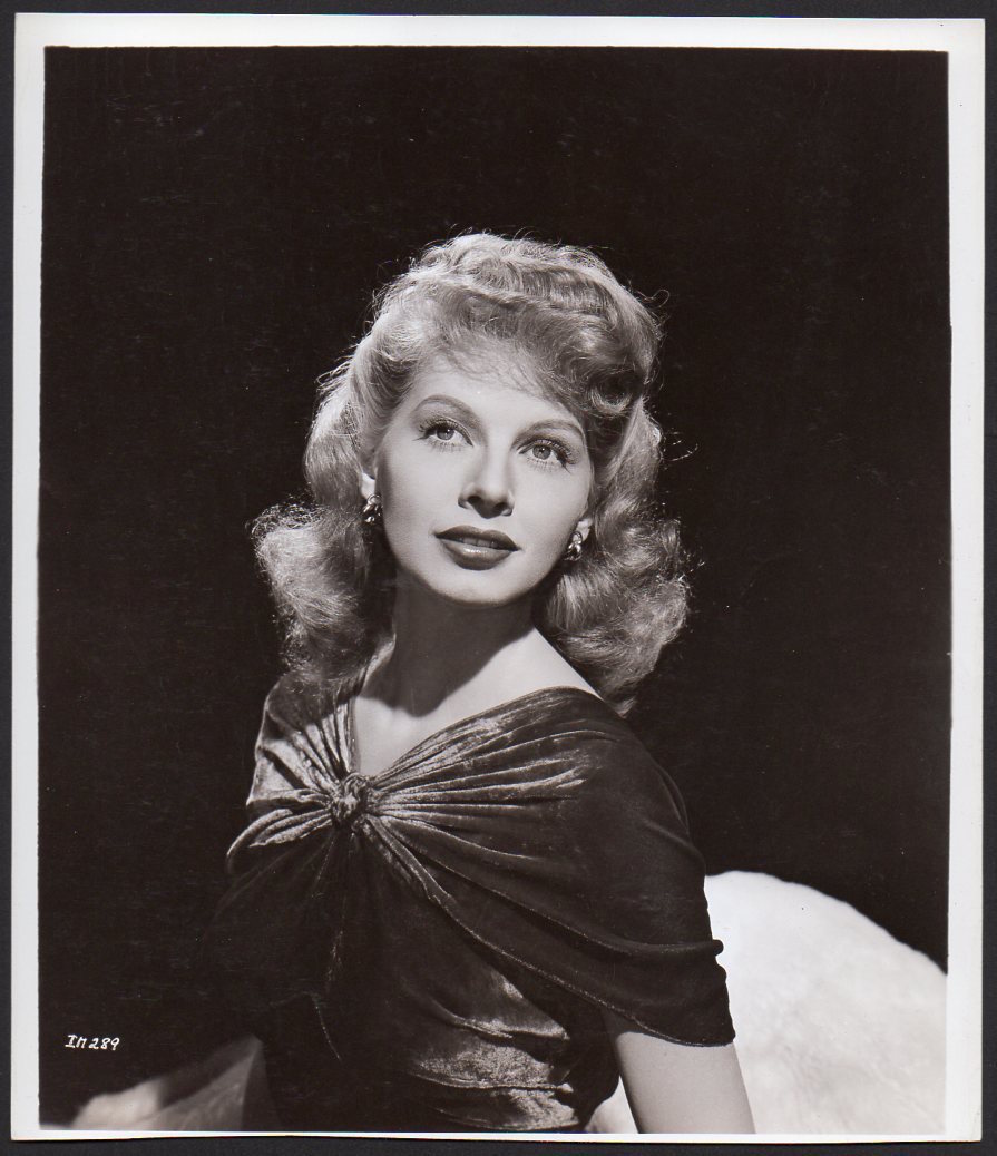 Hope Manning Actress Days Of Our Lives Vet Crystal Chappell (Carly