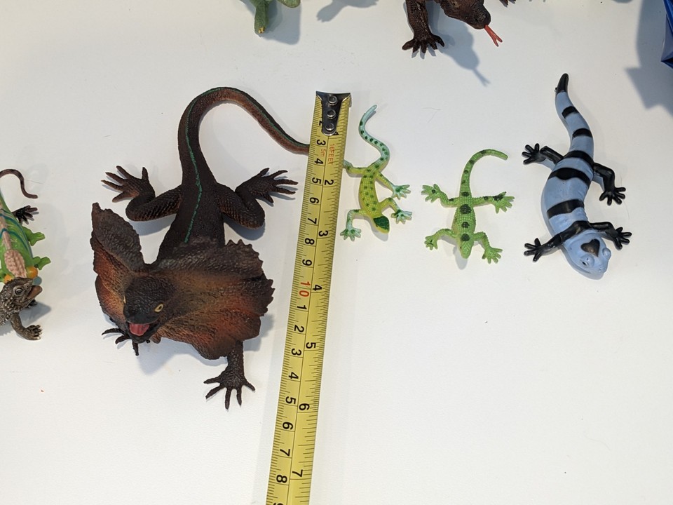 Reptile Toy 30+ Mixed Lot Snakes Turtles Alligator Frogs Lizard Vinyl ...