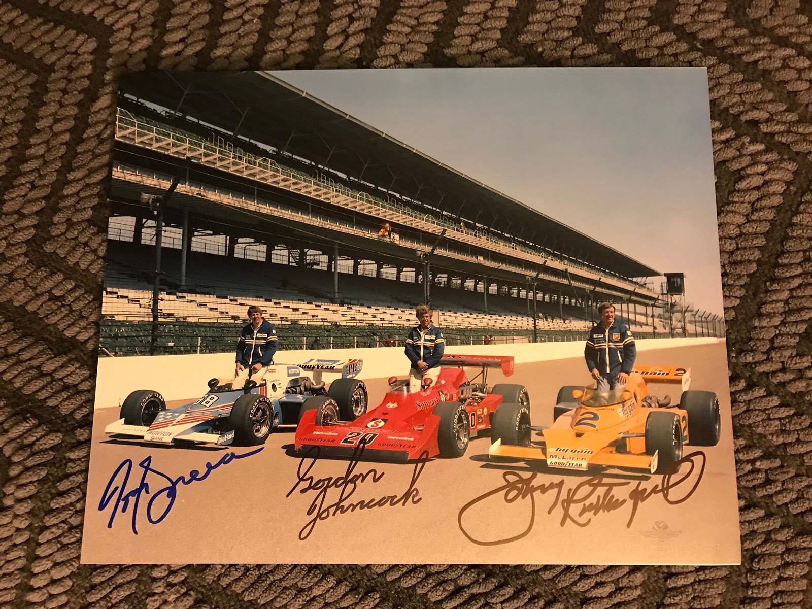 1976 Front Row Signed Indy 500 8x10 Johnny Rutherford Gordon Johncock ...