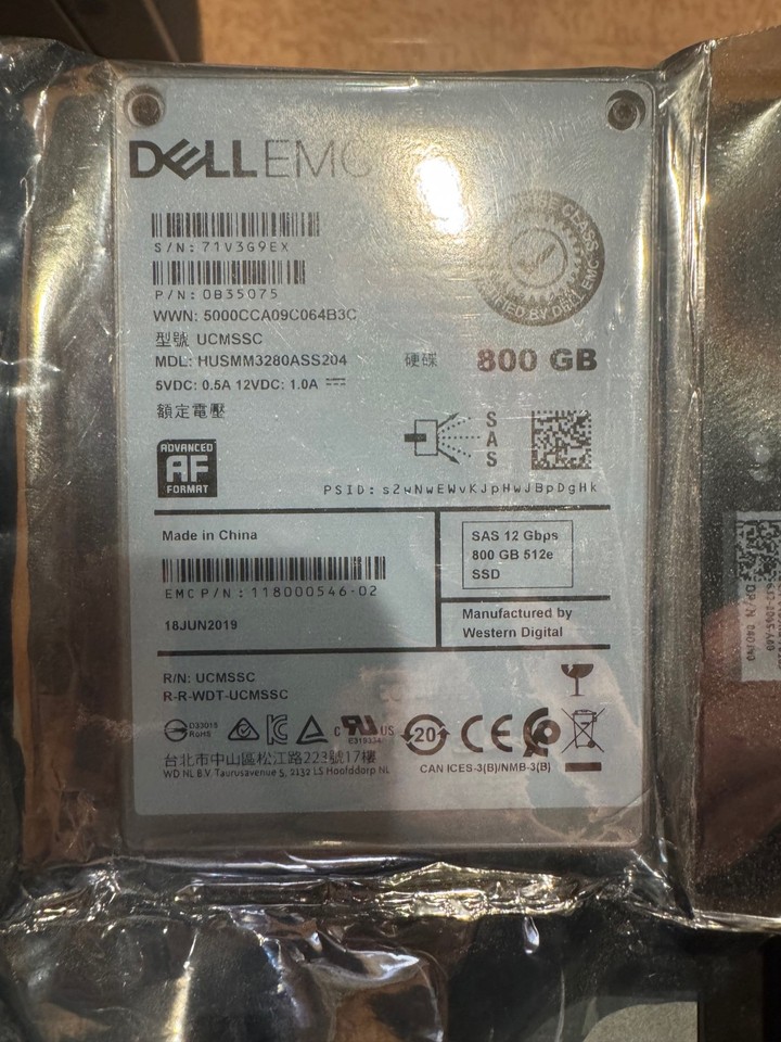Dell PowerEdge VRTX - 2x M630 Blades, 192GB RAM,8TB SSDs – ESXi/vSphere ...