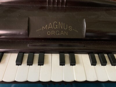Vintage Magnus Mini Tabletop Electric Organ 1510 Harmonica Bakelite MCM ...