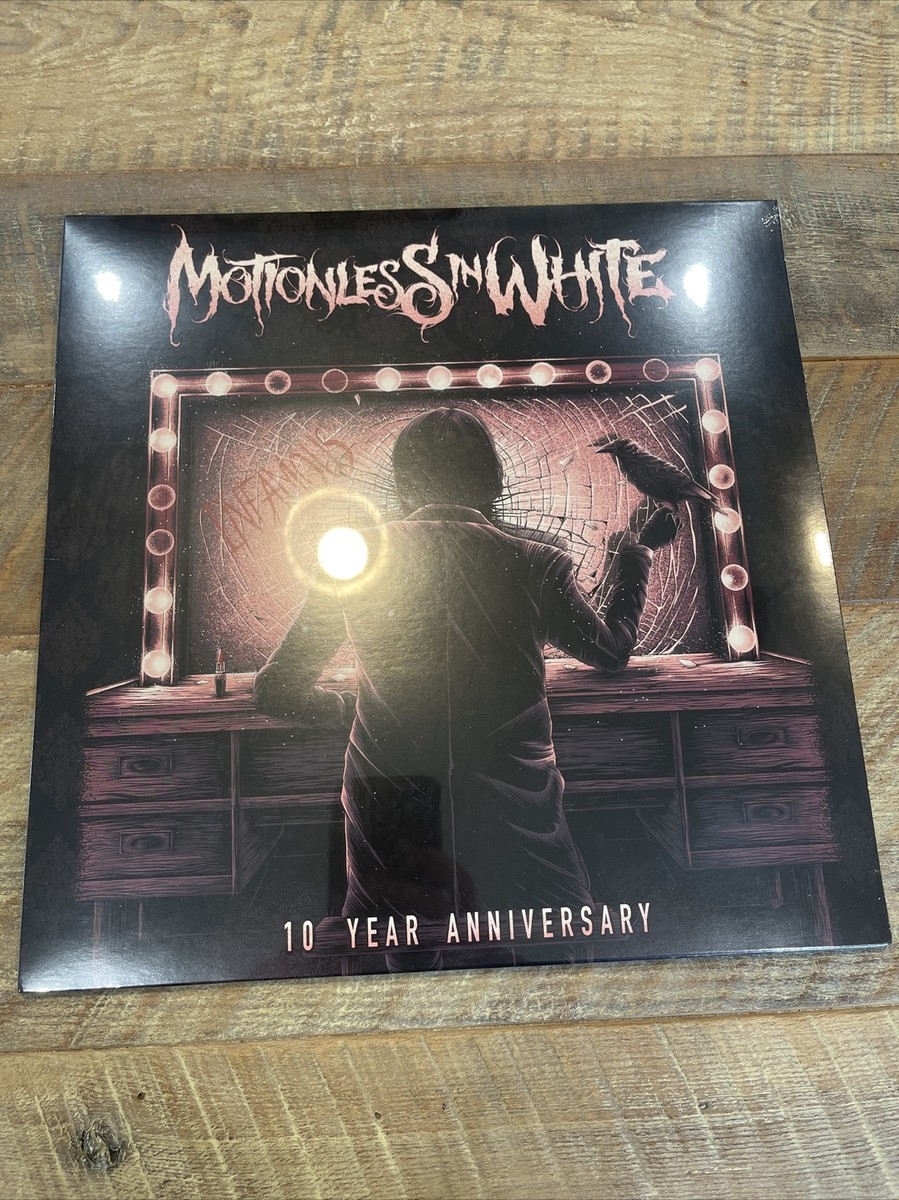 Motionless In White Infamous